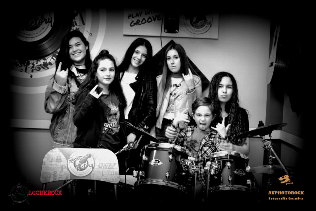 ENTREVISTA A DEVILS IN THE SKY | Algo de Rock