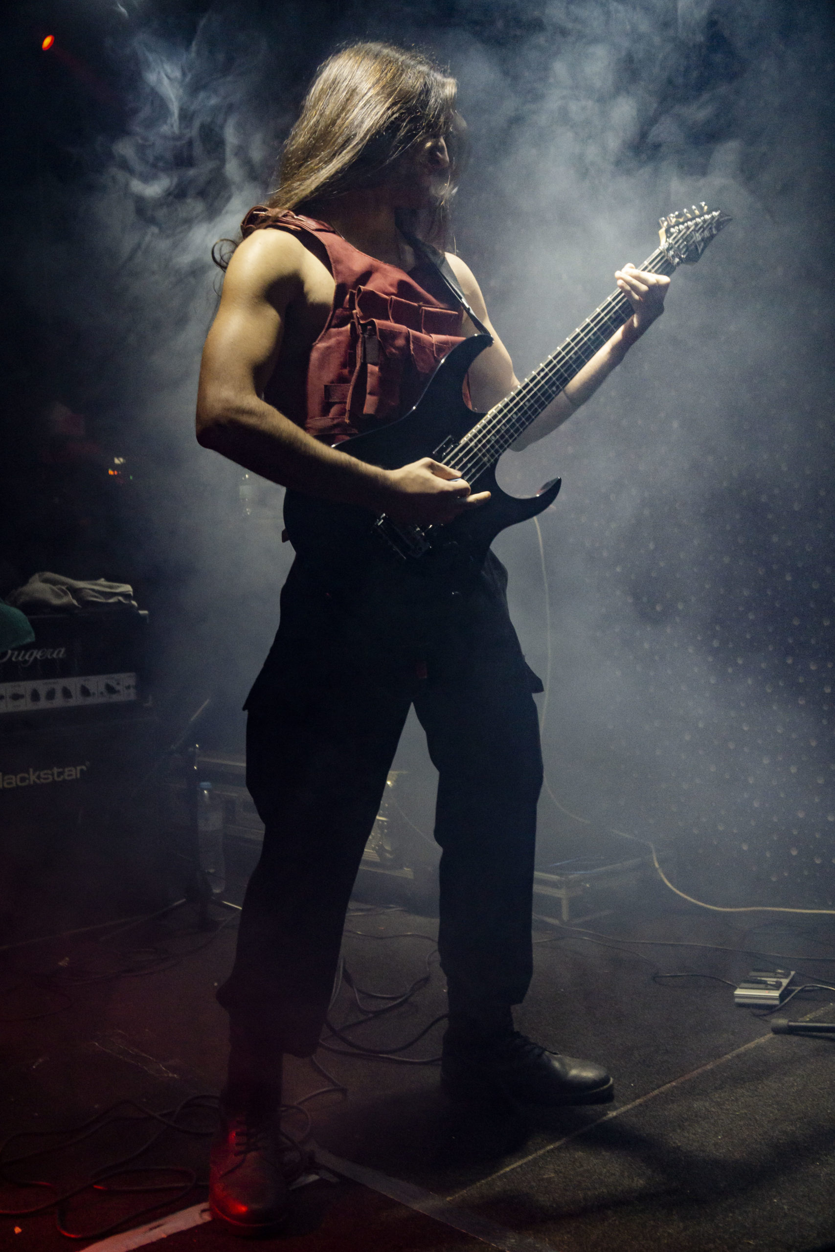 Crónica de Cenizas del Edén junto a Red Juggernaut y Heroes Must Die ...